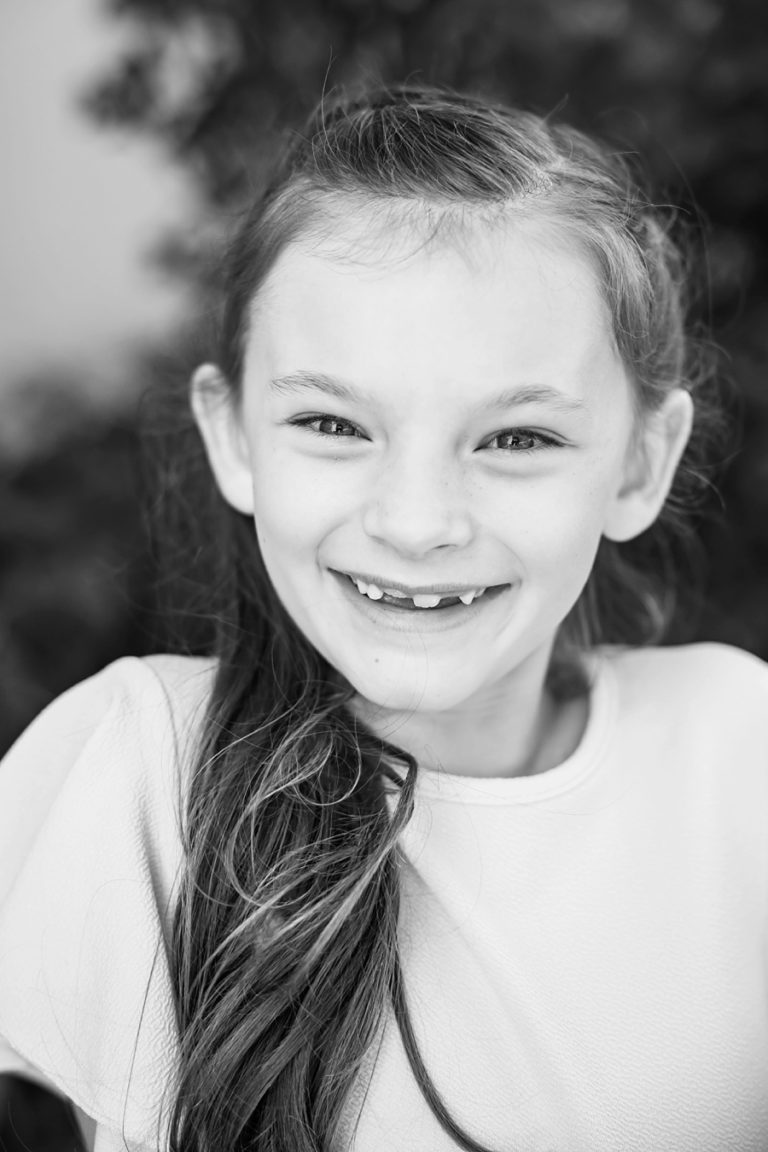 Vriesman Family- Epcot World Showcase Family Portrait Session | Wedding ...